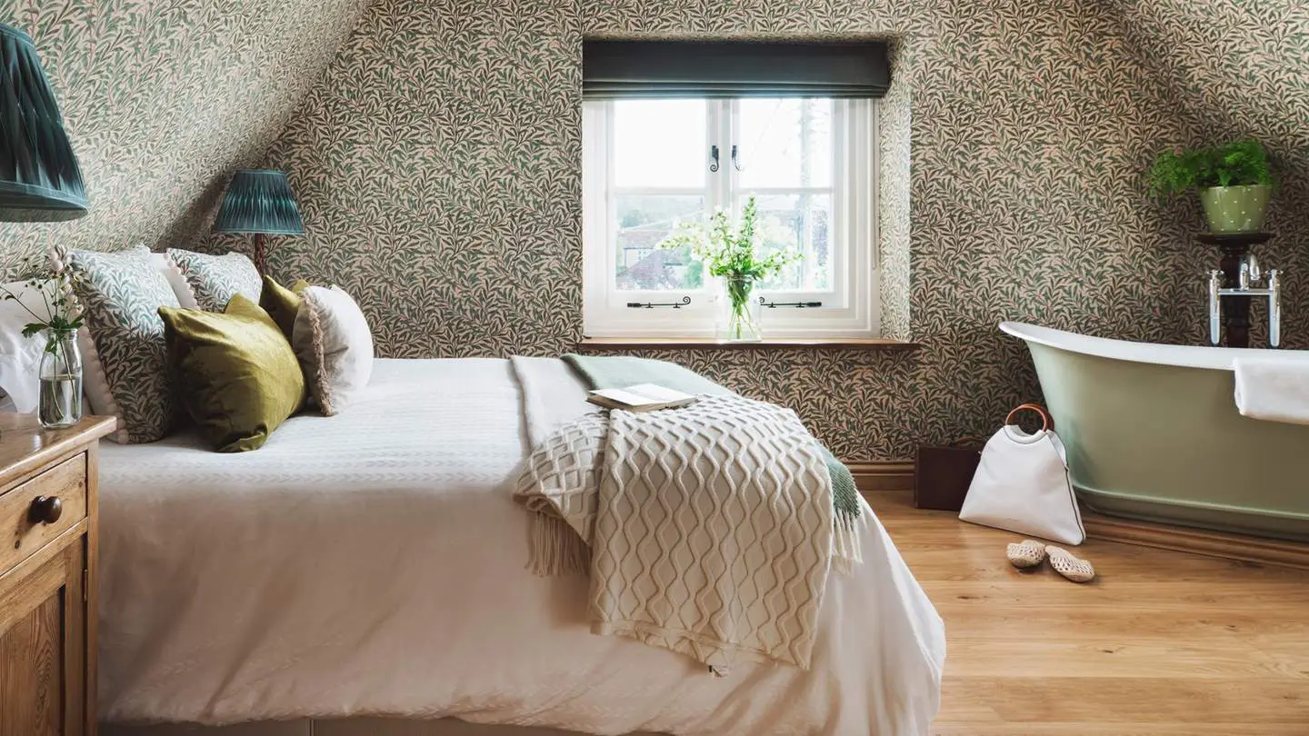 Compton Castle Estate - Holiday Cottages in Somerset